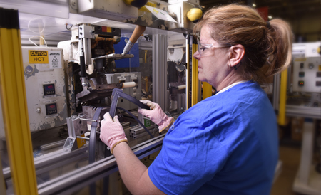 Vulcanized corners for reliable gasket frames | Cooper Standard